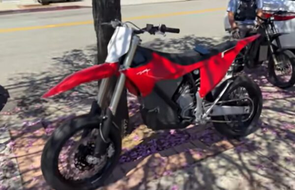 Stark Varg electric bike all specification feature price and launching ...